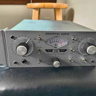 Universal Audio UA 710TF Twin-Finity Tube/Solid State | Reverb