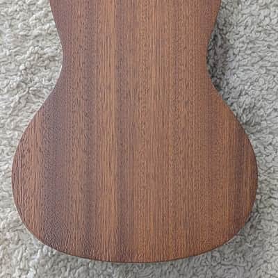 Luna Guitars Maluhia Peace Sign Concert Ukulele Satin Natural | Reverb
