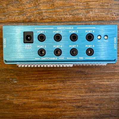 Morningstar Engineering MIDI Box Compact MIDI Splitter | Reverb