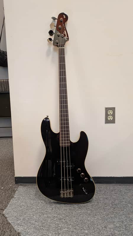 Fender CIJ Aerodyne Jazz Bass 2004-5 | Reverb