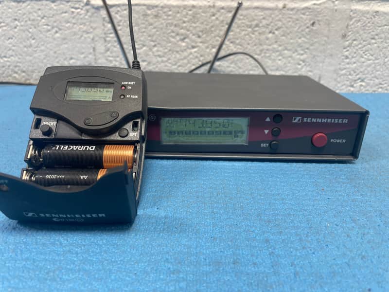 Sennheiser EW300 G2 (EM300/SK100) *BAND C* 740-776MHz* | Reverb