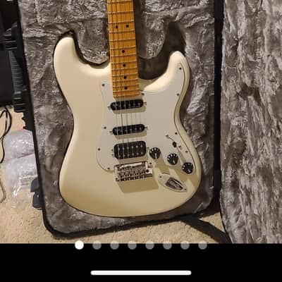 Fender American Professional II Stratocaster HSS with Maple | Reverb