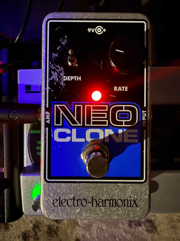 Electro-Harmonix Neo Clone Analog Chorus 2010 - Present - | Reverb