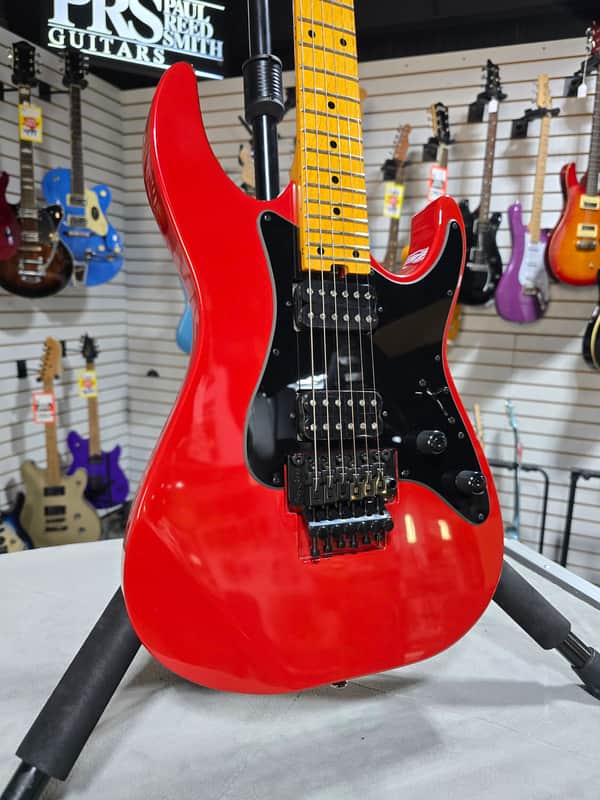 Kramer Volante HHFR Electric Guitar - Defender Red w/ Gig Bag | Reverb