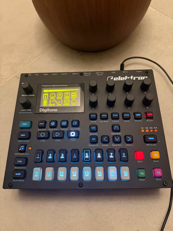 Elektron Digitone 8-Voice Digital Synthesizer 2017 - 2024 - | Reverb