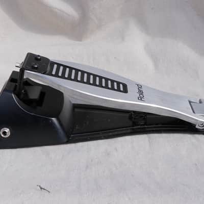 Roland FD-8 Hi-Hat Control Pedal - Black/Chrome (Refurbished) | Reverb