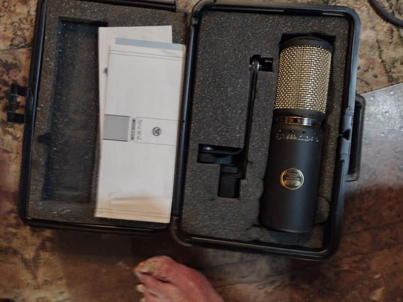 CAD Equitek E200 Multipattern Condenser Microphone 1990s - | Reverb