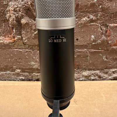 MXL USB.008 USB Condenser Microphone w/ Desktop Tripod Stand | Reverb