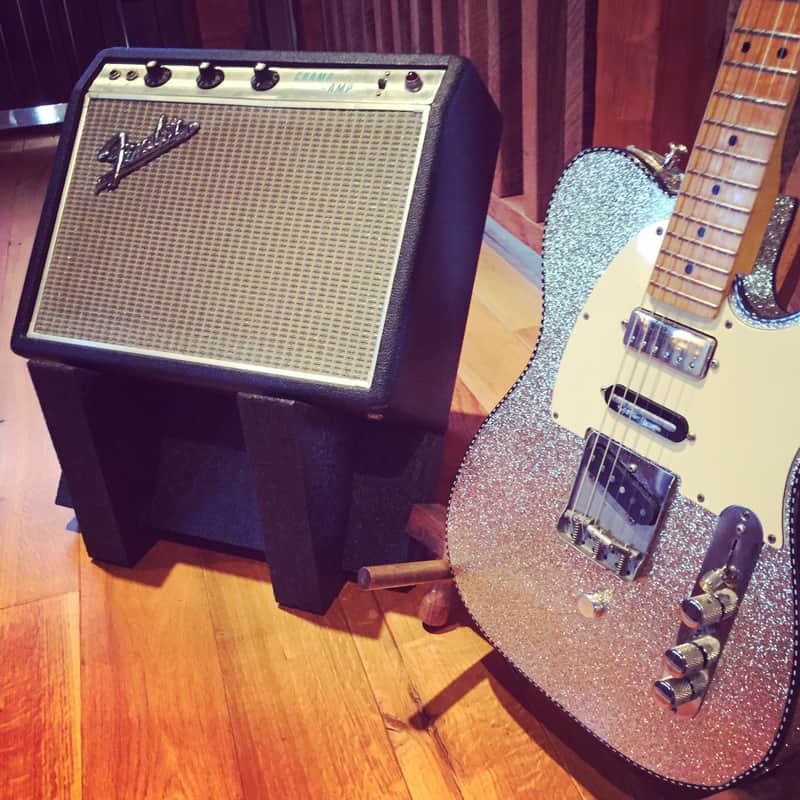 Best Amp Stand for Small Amps! The Mud Stand Mini tilts your | Reverb
