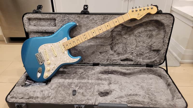 $2600 Fender American Elite Stratocaster Electric Guitar – | Reverb