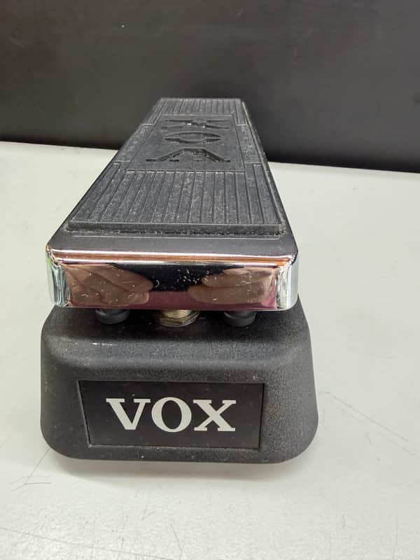 Vox V847A Wah with 9V Jack - Black / Chrome | Reverb