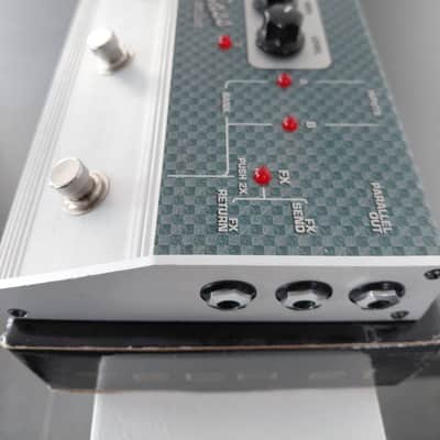 Tech 21 VT Bass Deluxe 2010s - Brushed Aluminum | Reverb