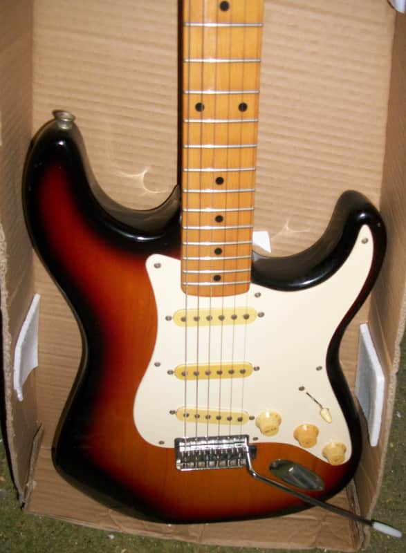 Harmony H80T 80's - Cherry Sunburst | Reverb