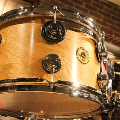 DW Jazz Series Cherry/Gum Satin Oil 4-piece Drum Set | Reverb France