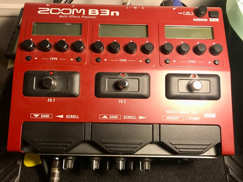 Zoom B3n Bass Multifx Pedal - Mint - w/ adaptor and USB power | Reverb