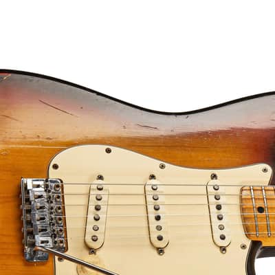 Fender Stratocaster 3 Tone Sunburst (Pre-Owned, 1972, VG) | Reverb