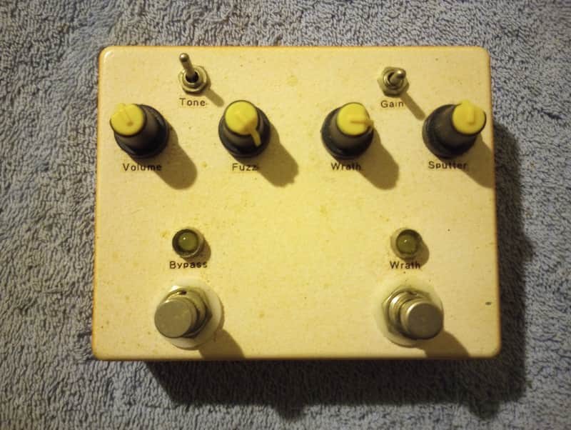 [GC] Grindhouse FX Fuzz God II Clone 2018; Red Witch, Doom, | Reverb