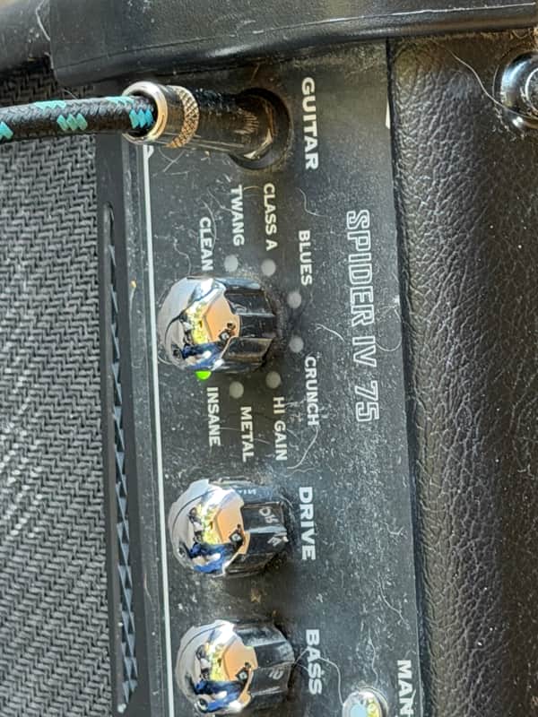 Line 6 Spider IV 75 75-Watt 1x12" Digital Modeling Guitar | Reverb