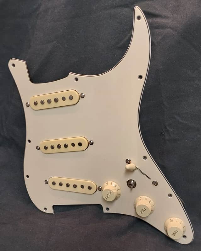 Rock'n R Guitars Loaded SSS for Strat Pickguard W/GM Alnico 5 | Reverb