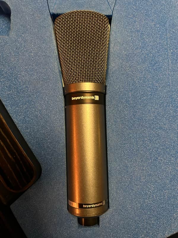 Beyerdynamic MCD 100 Digital Condenser Microphone + MPD 200 | Reverb