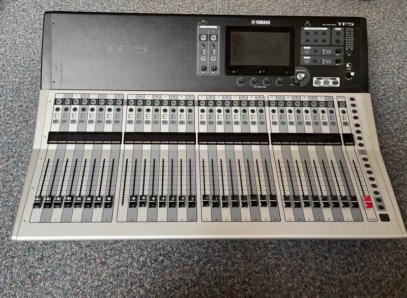 TF5 32 Fader 48 Input Digital Mixing Console | Reverb Canada