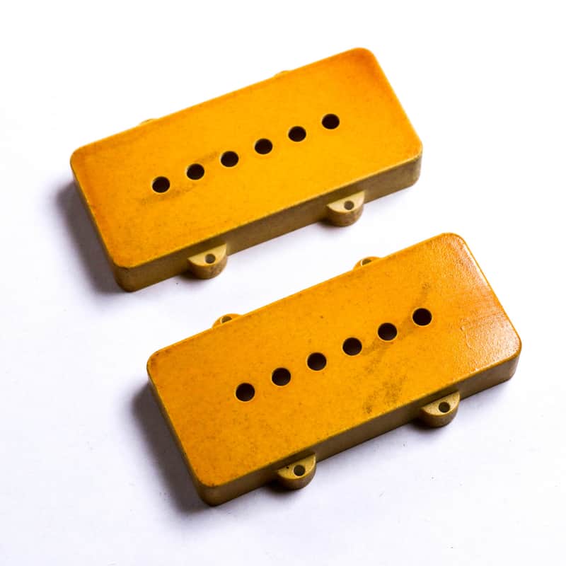 AGP ™ - Jazzmaster ® Guitar Pickup Cover Set 51mm Aged Relic | Reverb