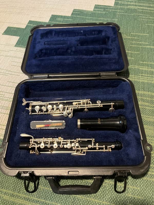 Selmer 1492 Student Model Oboe with Silver plate keys. | Reverb