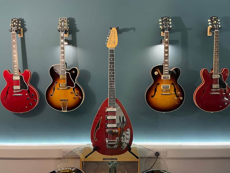 Vox Mark VI 1967 - Cherry | Reverb Australia