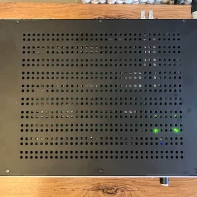 Universal Audio Apollo x16 Thunderbolt 3 Audio Interface 2018 | Reverb