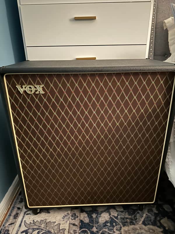 VOX V412BN | Reverb