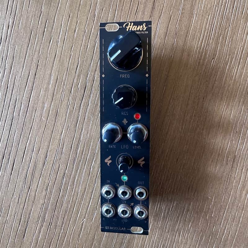 ST Modular Hans Roland style Stereo Filter with LFO black and | Reverb