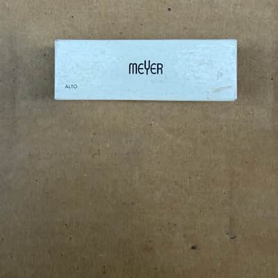 Meyer Alto Saxophone Hard Rubber Mouthpiece w/ Ligature, Cap | Reverb
