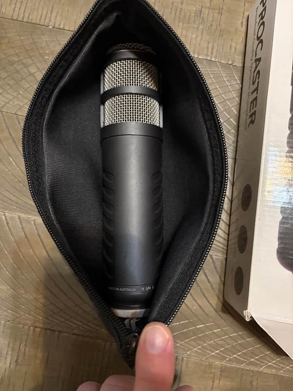 RODE Procaster Cardioid Dynamic Broadcast Microphone 2009 - | Reverb