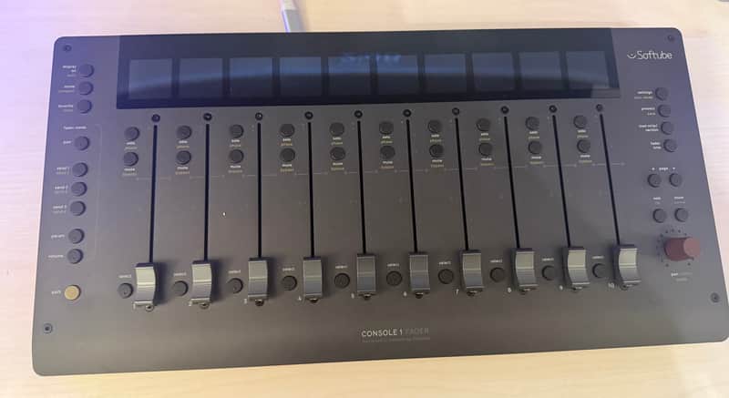 Softube Console 1 MKIII Fader DAW Controller - Pristine | Reverb