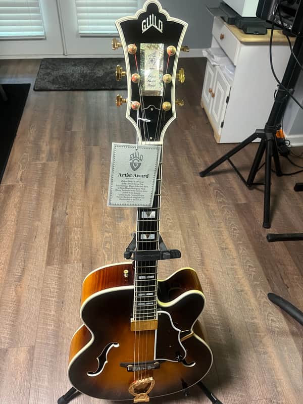 Guild Artist Award Model with Humbucker 1997 | Reverb Australia