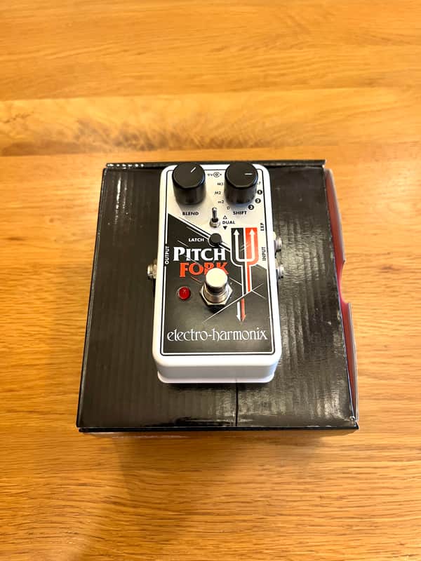 Electro-Harmonix Pitch Fork Polyphonic Pitch Shifter / | Reverb
