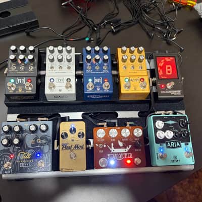 Fully Loaded Pedalboard - MINT! | Reverb