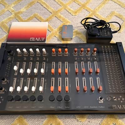 Cyma Forma ALT Soundscape Synthesizer | Reverb