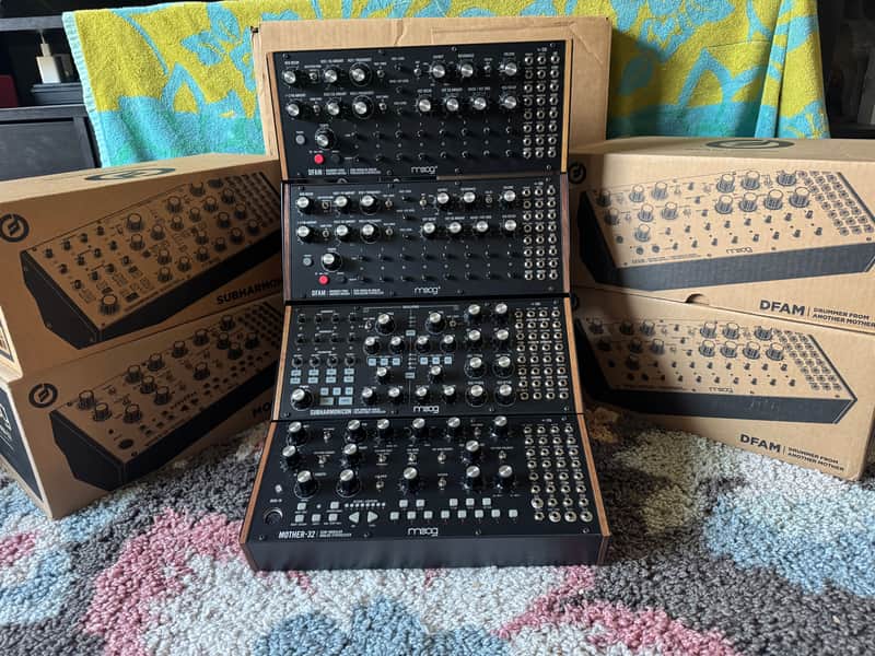 Moog Semi-Modular System – DFAM ×2 + Subharmonicon + | Reverb