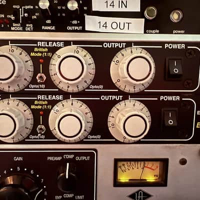 Empirical Labs EL8-XS Distressor SEQUENTIAL Stereo Pair with | Reverb