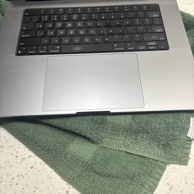 Apple MacBook M1 Pro Chip 2021 - 1 TB SSD | Reverb