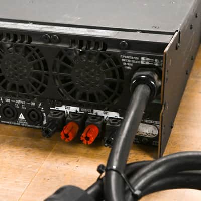 QSC PowerLight 6.0 PFC Power Factor Corrected 2-Channel Power | Reverb