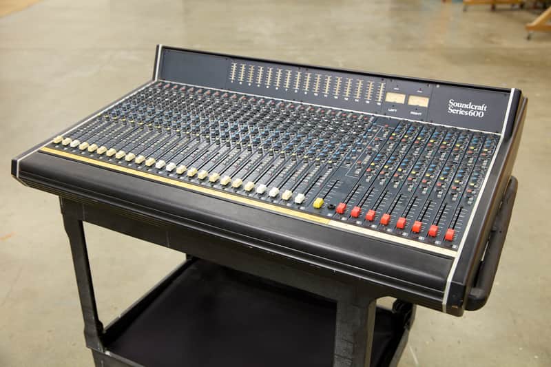 Soundcraft Series 600 | 24 Channel Mixer | Reverb
