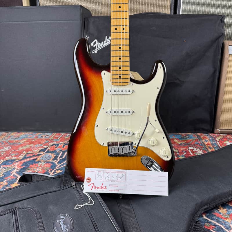 Fender USA Stratocaster 3 Tone Sunburst w/TBX - 1987 | Reverb