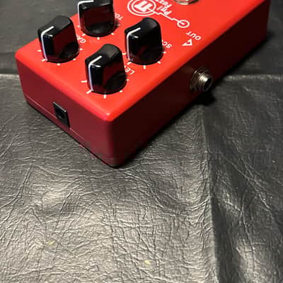 Twinote Pi Fuzz – Red High-Gain Fuzz / Distortion Pedal | Reverb