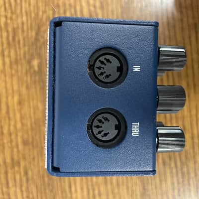 Walrus Audio Mako M1 High-Fidelity Modulation Machine 2022 - | Reverb