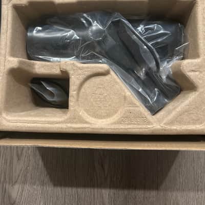 Shure SM7B Cardioid Dynamic Microphone 2001 - Present - Black | Reverb