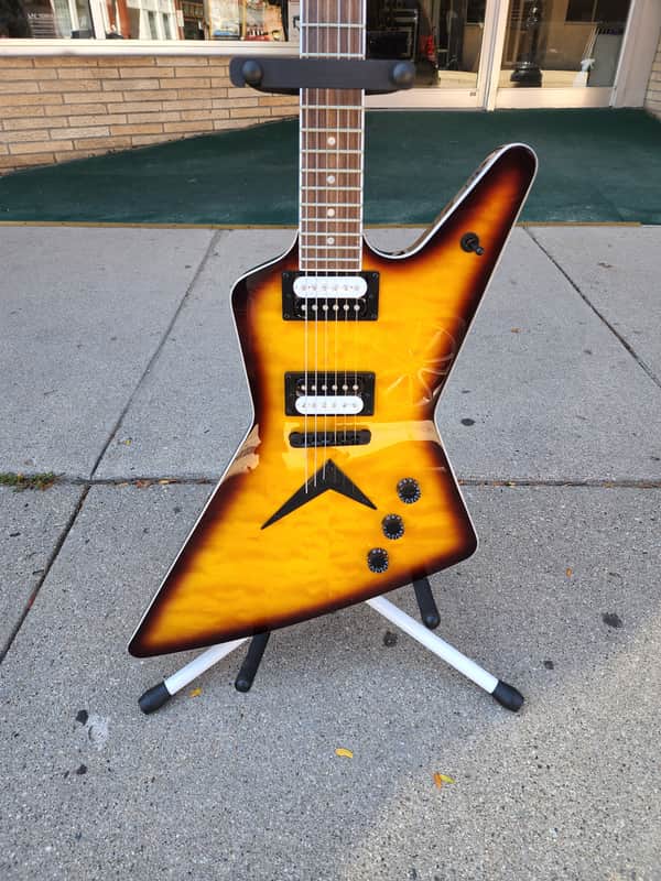 Dean X Series Z 2022 Trans Brazilia on Quilted Maple | Reverb