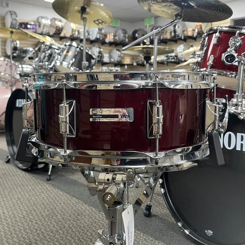 TAYE ROCK PRO 14X5.5" HARDWOOD SNARE DRUM WINE RED - USED | Reverb