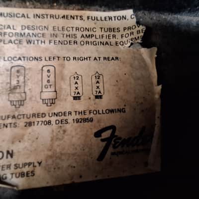 Fender Vibro Champ 1970 - 1980 - Silverface | Reverb